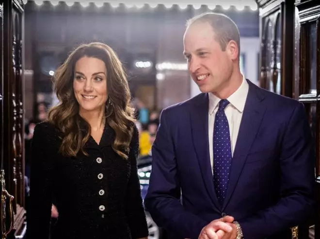 Ailənin Kate Middleton və Şahzadə William'ın ən populyar çapı 632777_1