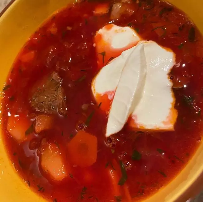 Recept na Borscht s fazuľou z Anna Netrebko 639075_2