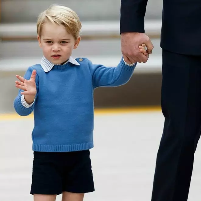 Prince George melanda semua senyuman sebagai Puteri Diana