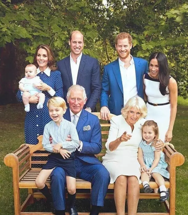 پرنس چارلس کی سالگرہ کے لئے ایک برطانوی شاہی خاندان کی نئی تصویر