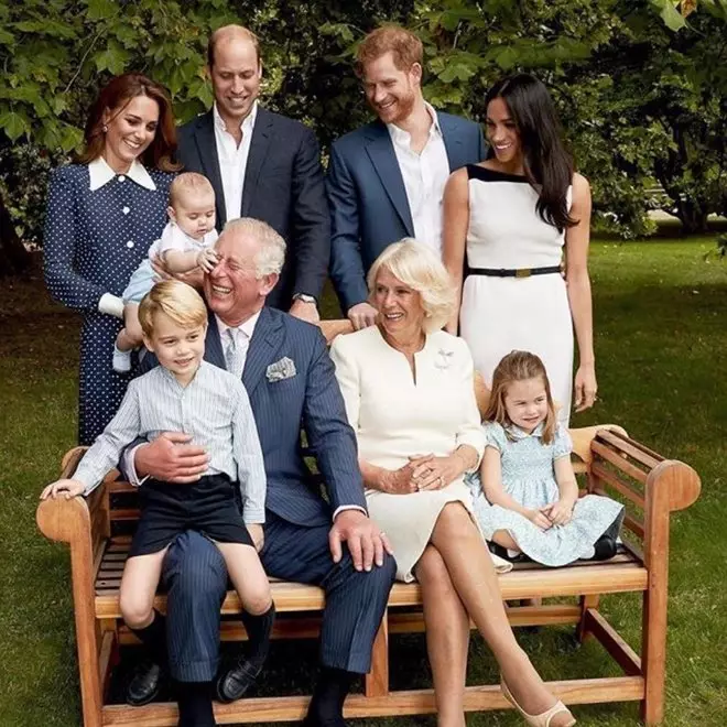 پرنس چارلس کی سالگرہ کے لئے ایک برطانوی شاہی خاندان کی نئی تصویر