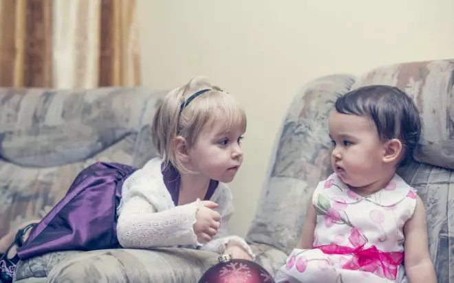 צי ניט שטיין אויף די זייַט פון די קינדער אין זייער קאָנפליקט 668068_3