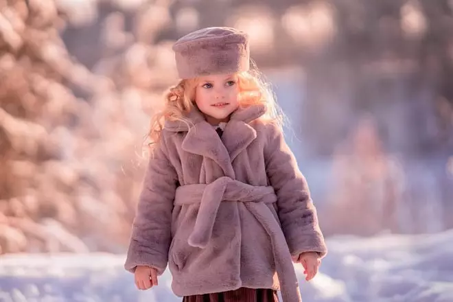 Lumi ja lapsepõlve: 50 idee Winter Photo Shoot 74932_40
