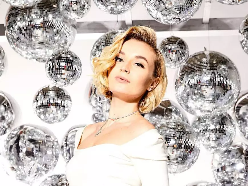 Polina Gagarin het erken as sagte oproepe 1,5-jarige dogter 74959_1