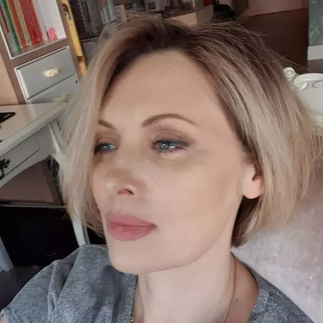 Elena Xenofontova publikovala portrét s oběma dětmi 756094_1