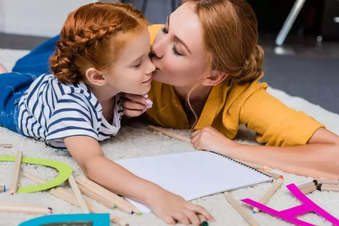 Experimento único sobre el apego emocional a mamá. 779070_1