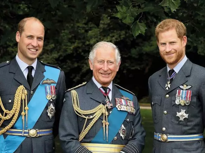 El príncep Charles pot privar els drets dels pares de William i Harry 823762_1