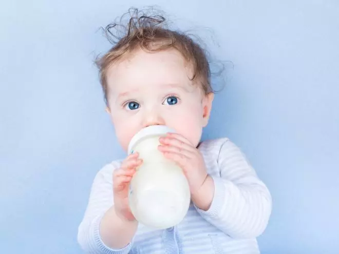 Përdorimi i qumështit përzihet në ditët e hershme të shfaqjes së astmës