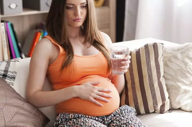 Toksikose tydens swangerskap - sperdatums, hoekom gaan dit op verskillende maniere 870129_4