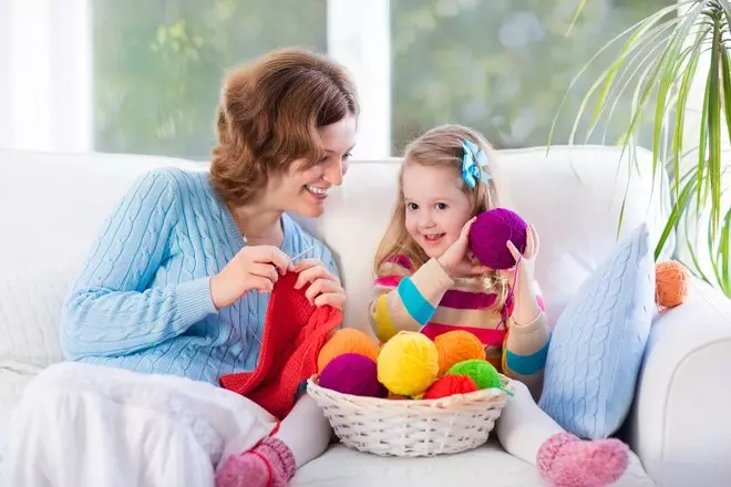 Ongebruikelijke bewegende kinderspellen met ... Draden 88702_1