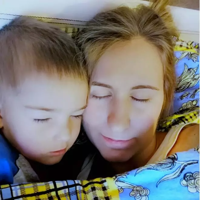 Kuinka auttaa lapsi rauhallisesti nukahtamaan ja näe hyviä unia 89842_4